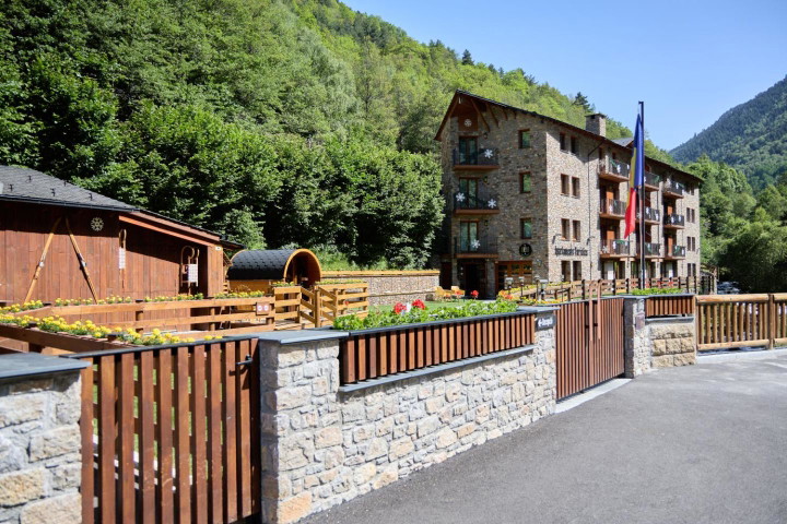 Apartaments La Neu-mountain Lodges & Restaurant - Andorra la Vella