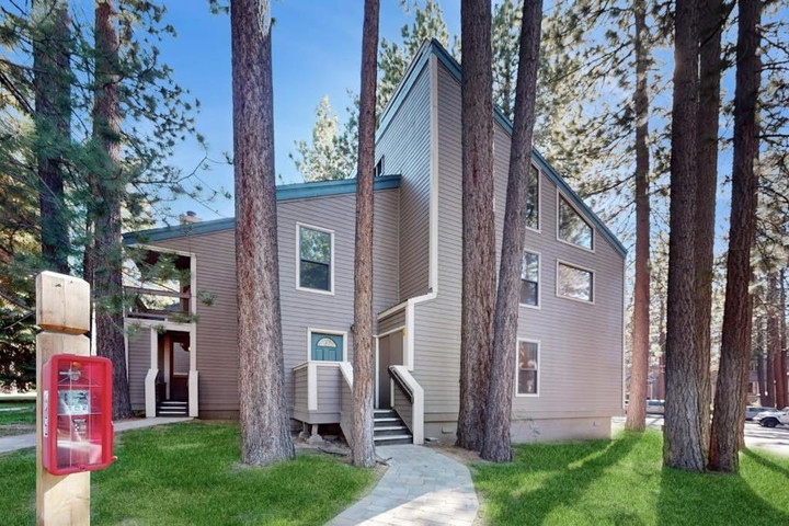 Woodland Tahoe Magic Near The Lake With Resort Pools - Walk To Ski Run Marina - Lake Tahoe