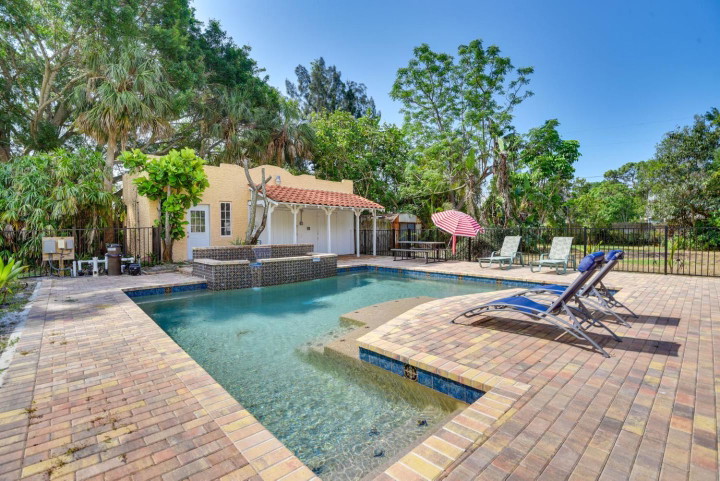 Sarasota Vacation Rental W/ Private Pool & Lanai! - Sarasota, FL