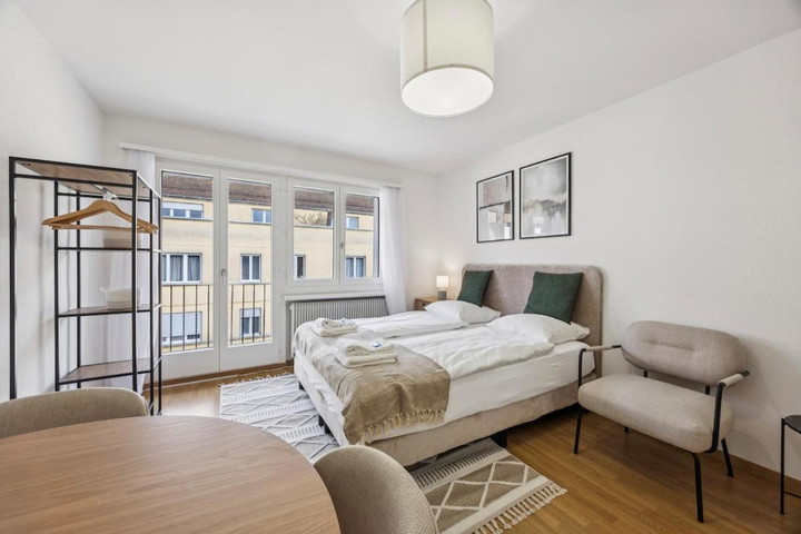 Wifi, Smart Tv, City Centre, Queen Bed - Cr 18 - Zurique