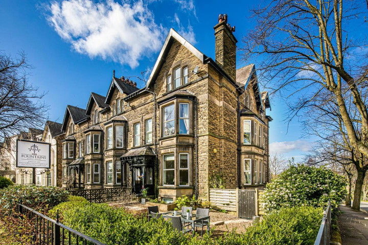 Fountains Guest House - Harrogate Stays With Free Parking - Harrogate