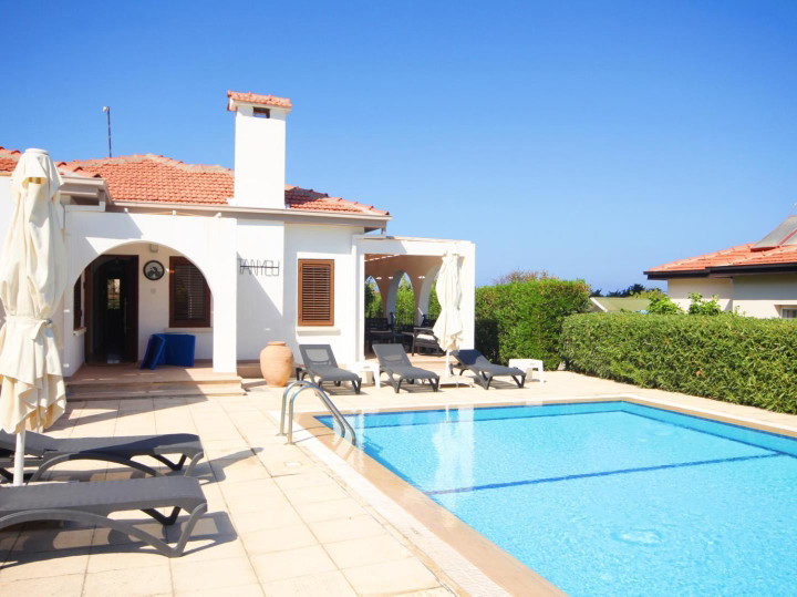 Villa Tanyeli With Private Pool And Terrace - Zypern