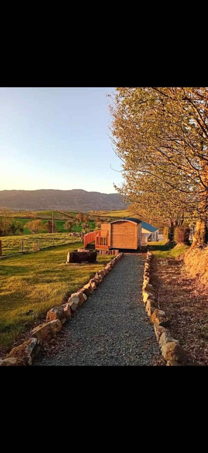 The Chestnut Hut - Portsalon
