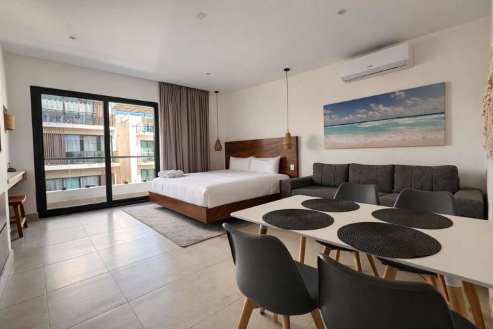 Live Playa Rooftop Pool & Prime Location - Cozumel