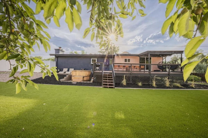For Families And Large Groups Hot Tub Turf Yard Outdoor Dining And Games - Wheat Ridge, CO
