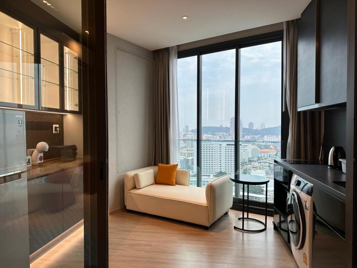 502 Edge 25th Floor Sea View With King Size Bed - Pattaya