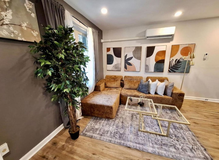 Bi-level 3 Br Plus Finished Basement That Sleeps 12 - Bryn Mawr, PA