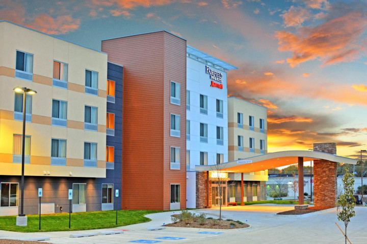 Fairfield Inn & Suites By Marriott Omaha Northwest - Omaha, NE