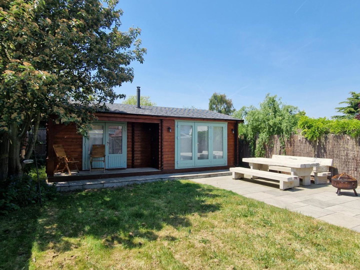 Caban Cwtch - Log Fire, Pool Table, Hot Tub Cinema - Essex