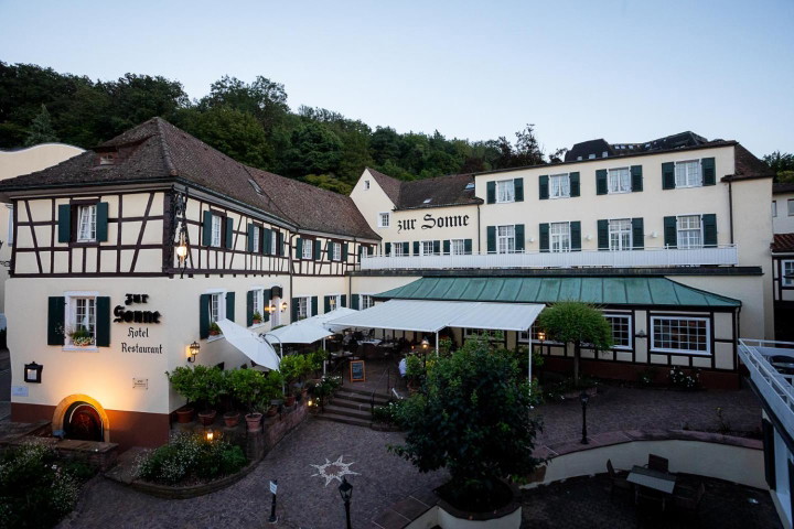 Romantik Hotel Zur Sonne - Badenweiler