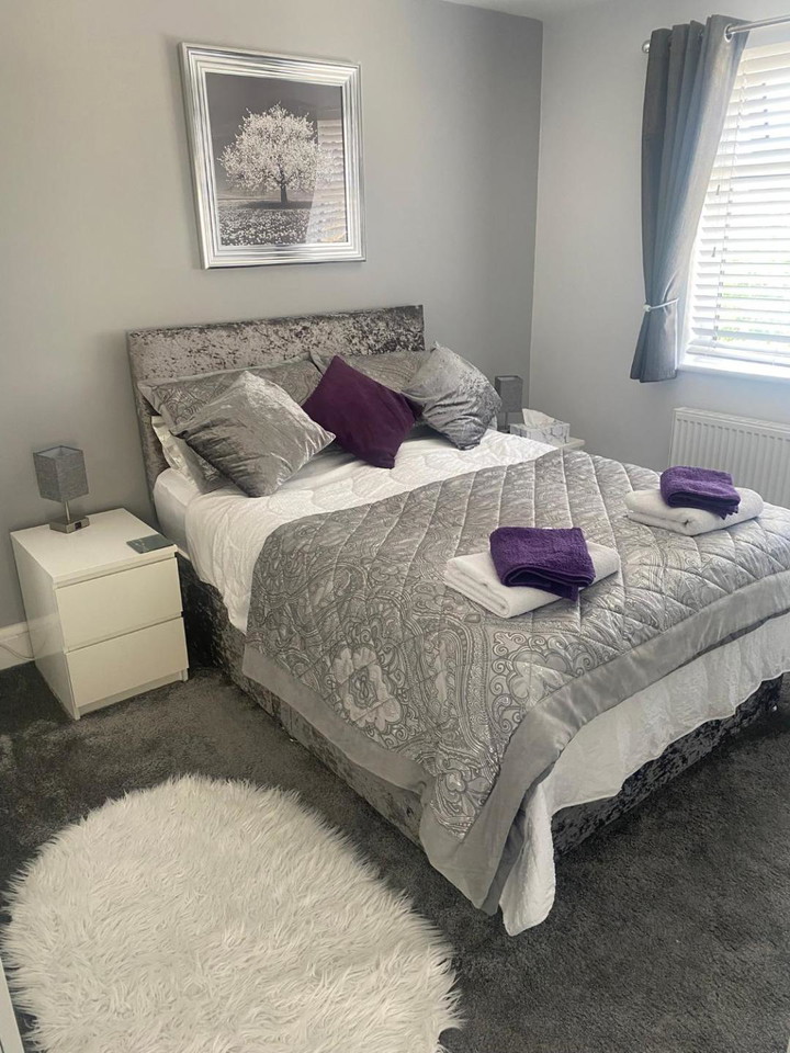 Helen & Pauls Place Wembley - Brentford