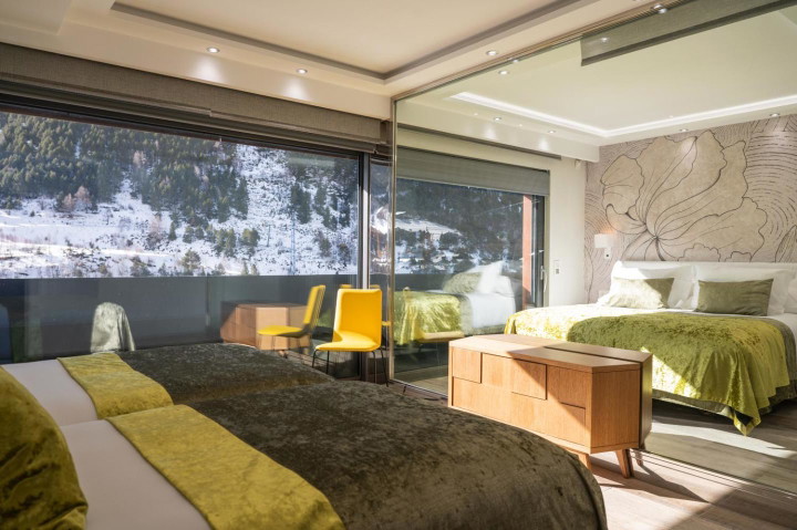 El Tarter The Mirror & Spa Apartments - El Pas de la Casa, Andorra