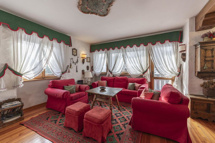 Casa Coccola, Panoramica E Immersa Nel Verde - 코르티나담페초