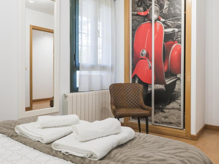 Apartamento Salto Del Caballo Con Parking Incluido - Living Toledo - Toledo