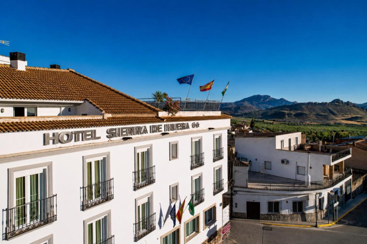 Hotel Sierra De Huesa - Andalucía