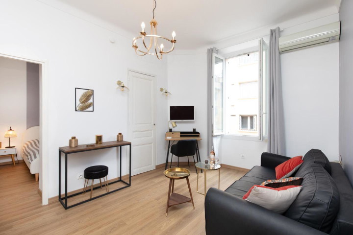 2 Rooms Apartment, Near The Sea And Local Market - Cannes