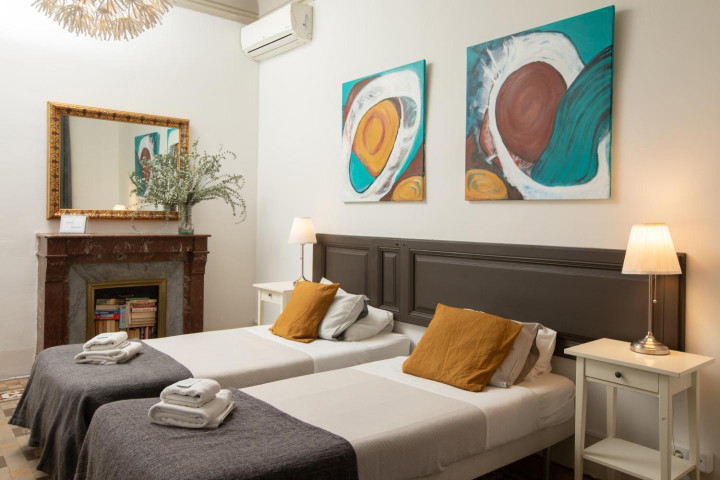 Primavera Hostel - Badalona