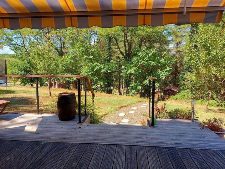 Chalet Au Milieu De La Forêt Avec Lac à Proximité - Agen