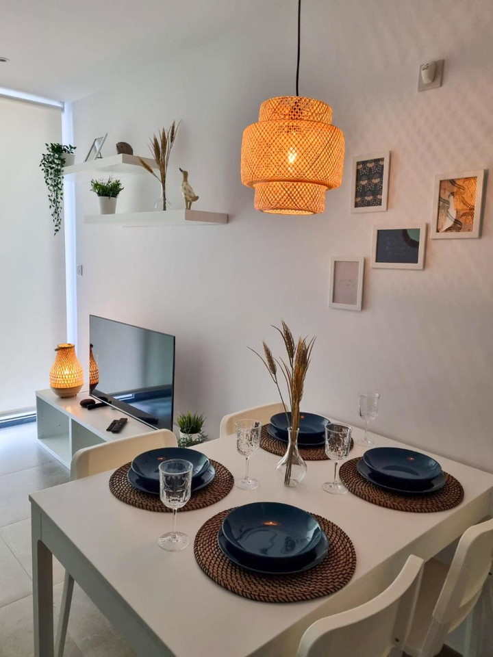 Brand New - Massive Studio - E1 - Self Catering - Gibraltar