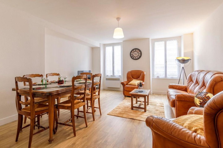 Hypercentre - Climatisé - Duplex 5 Pers - Issoudun