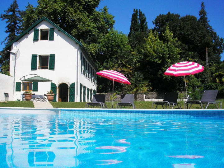 Maison Mailhes - Space, Style And Comfort In Rural South West France - Salies-de-Béarn