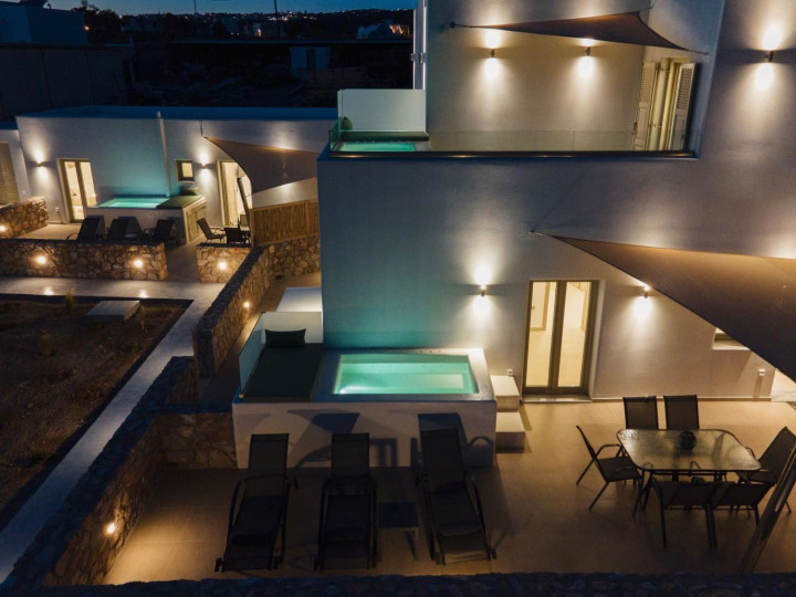 Windmillside Luxury Villas - Santorini