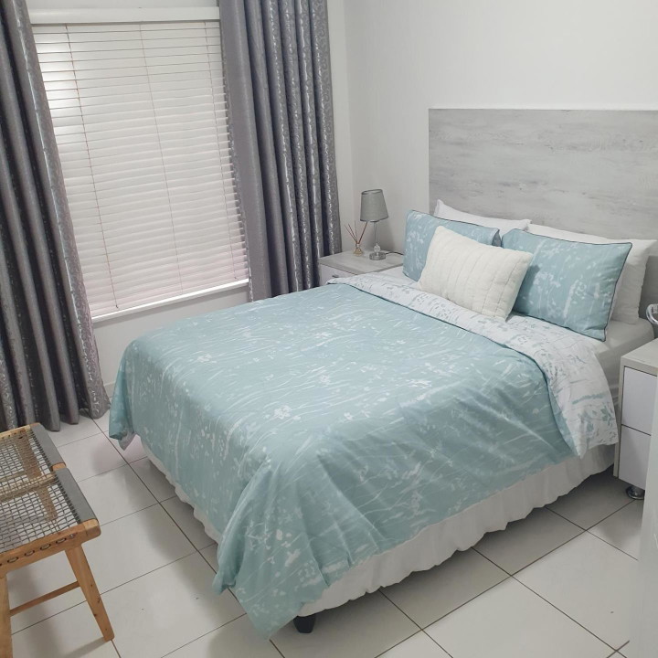 Durban Overport Halaal Accommodation 2v "No Alcohol Strictly Halaal No Parties" Entire Luxury Apartment, 2 Bedroom, 4 Sleeper, Self Catering, 300m From Musjid Al Hilaal - Durban