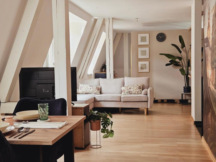 Elegantes Loft Mit 2 Etagen Im Königsviertel - Dresde