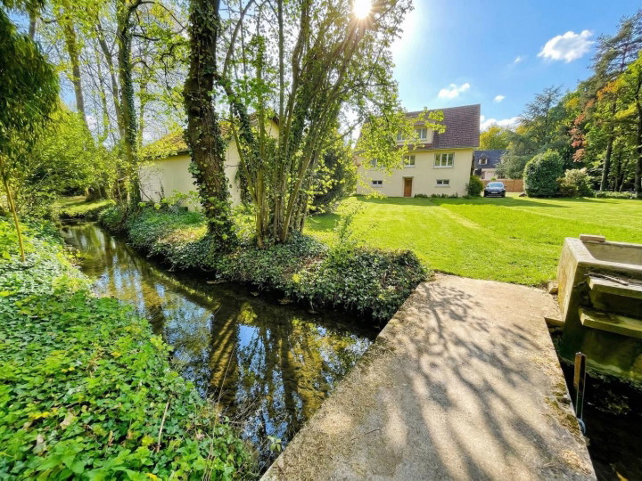 Villa 10-14 Guests - 180m2 - Private Forest - Cdg 7min - Disney 20min - Montévrain
