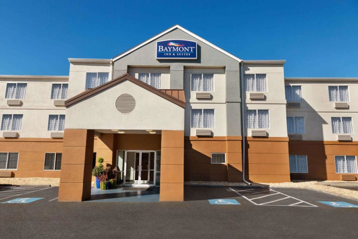 Baymont By Wyndham Lithia Springs Atlanta - Douglasville, GA