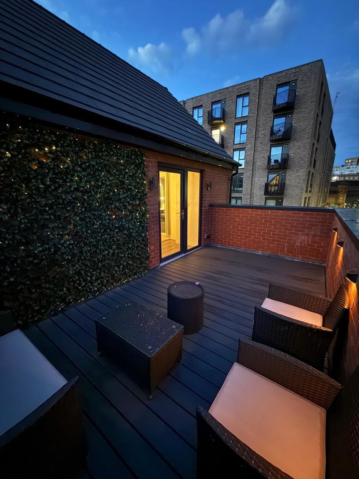 Orion - Luxury 4 Bedroom City Centre Townhouse - Leicester