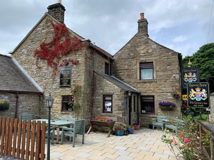 The Queen Anne - Tideswell