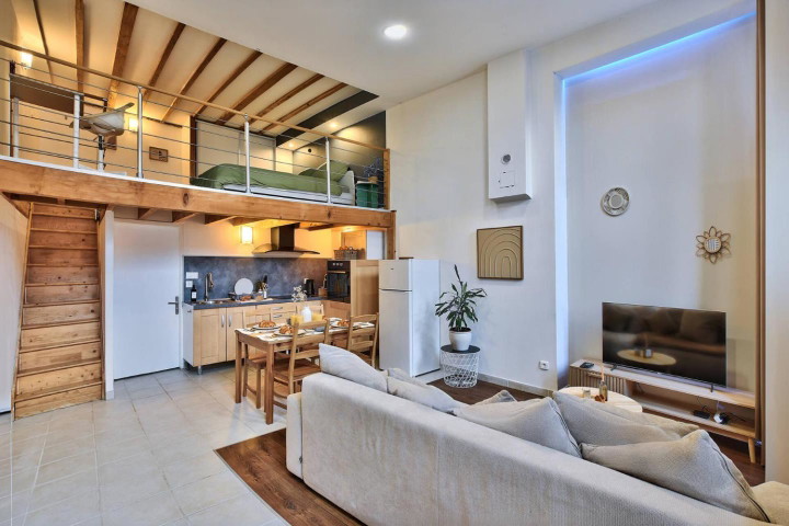 Le Cosy, 5min Centre-ville 1min Tram, Wifi-netflix - Bron