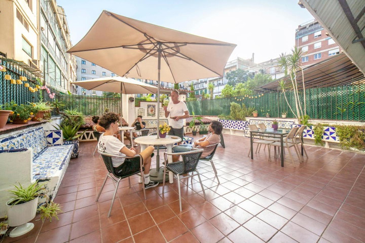 Fabrizzios Terrace Hostel - Badalona
