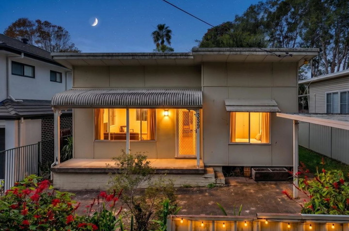 Avoca Chalet On Round - Sydney