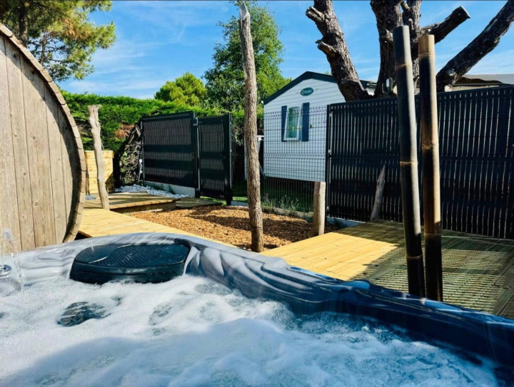 Bungalow Balnéo Jacuzzi - Fréhel