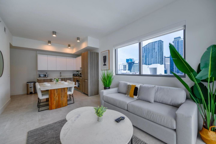 Condo With Amazing Views In The Heart Of Brickell - South Beach, FL