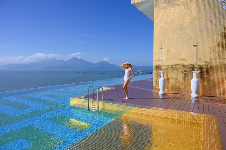 Luxury Studio With A Golden Infinity Pool Da Nang - Da Nang
