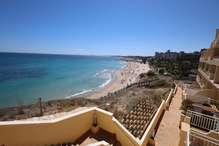 2 Bedroom Apartment At Beach Dehesa De Campoamor - La Zenia
