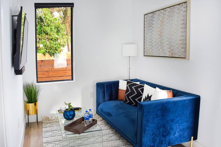 Design District Guesthouse - 2bdrms - Surfside, FL