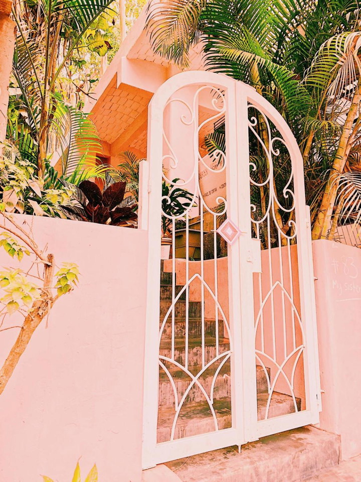 My Sisters House - Female Only - Sayulita