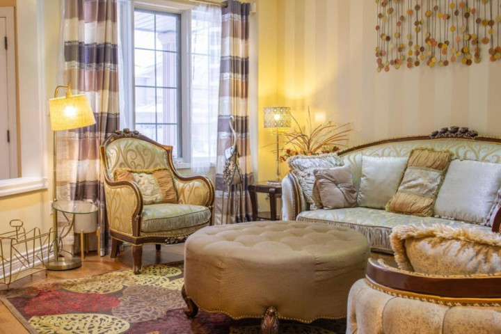 Royal Luxury Central Home With Gazebo By Toronto - Brampton