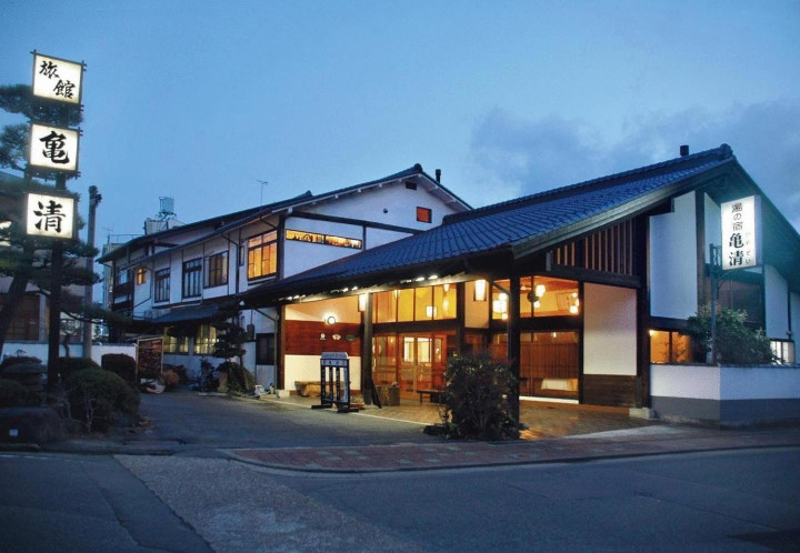Kamesei Ryokan - Japan
