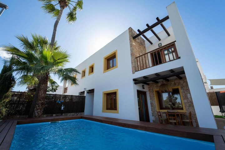 Villa Bezu Near By Ibiza Town & Pacha With Private Pool - Ibiza