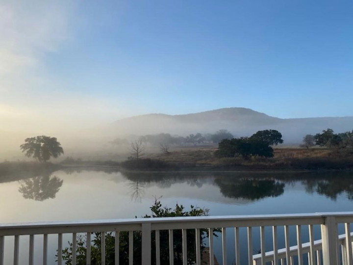 Indian Springs Lakehouse - Bandera, TX