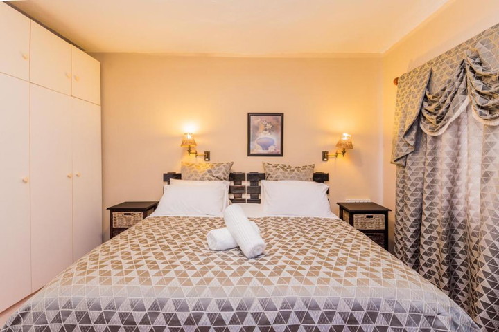 Ajee B&b - Paarl