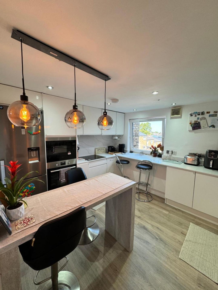 Sunset View 2br Apartment - Beautiful London View & Free Parking - Greenwich