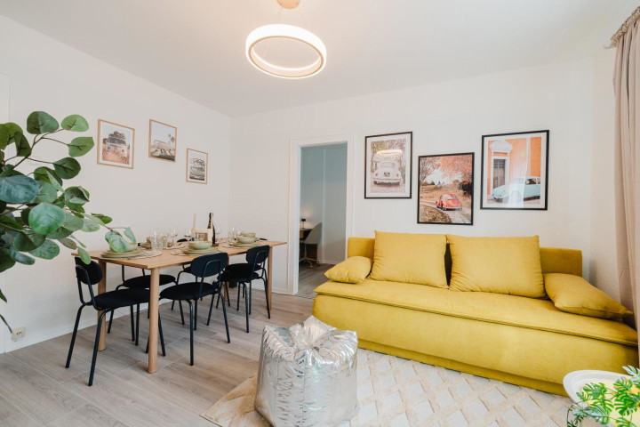 Zentrales Käfer Apartment, Küche, Parkplatz, Balkon - Wolfsburg