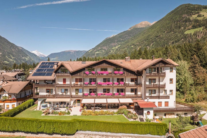Aparthotel Panorama - Bruneck