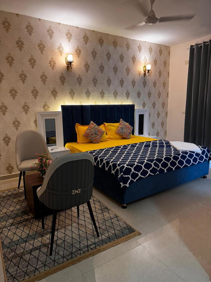 Zoomstay, Gomti Nagar Extension, Near Palassio Mall & Ekana Stadium, Lucknow - Lucknow